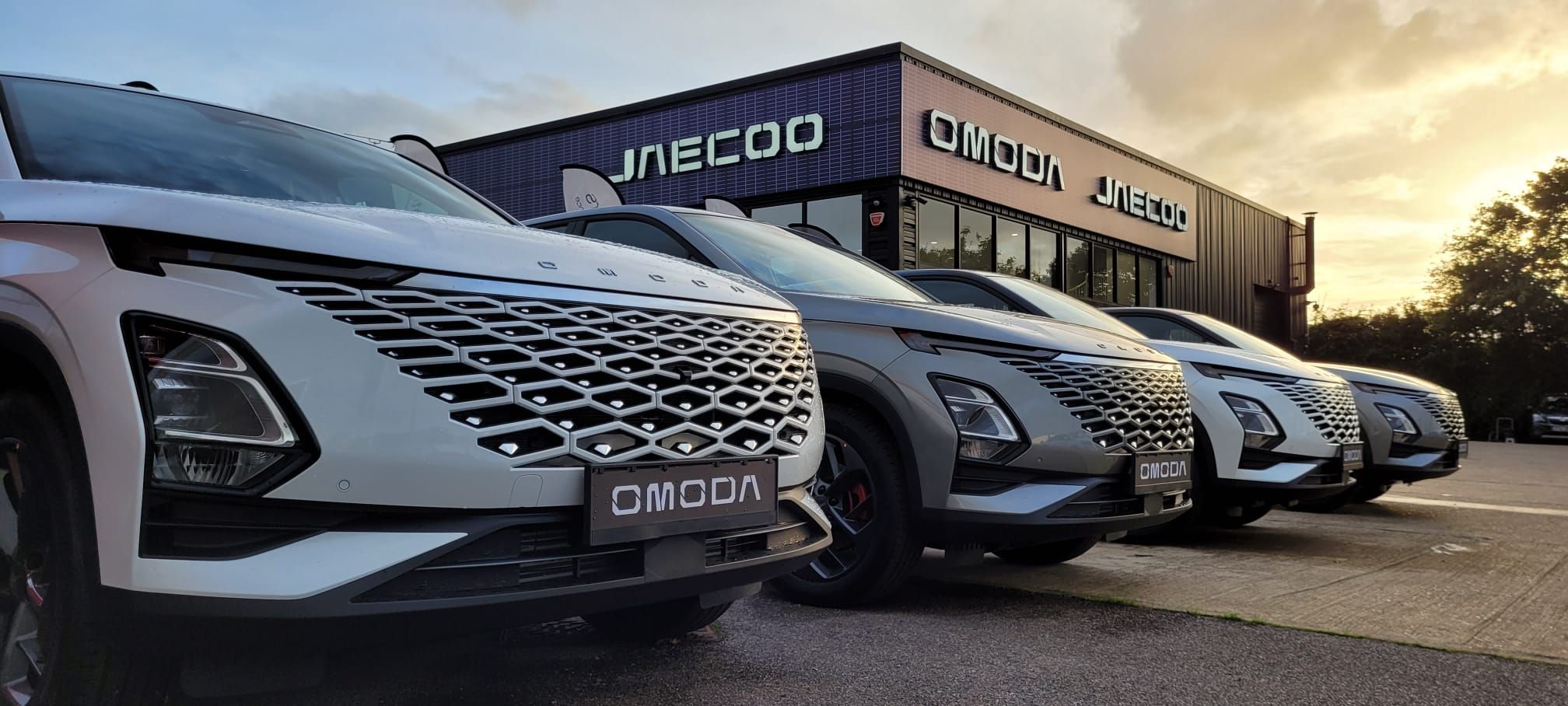 Invicta Ashford | Car dealership in Ashford | Autotrader