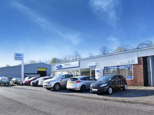 Dorchester Ford | Car dealership in Dorchester | AutoTrader