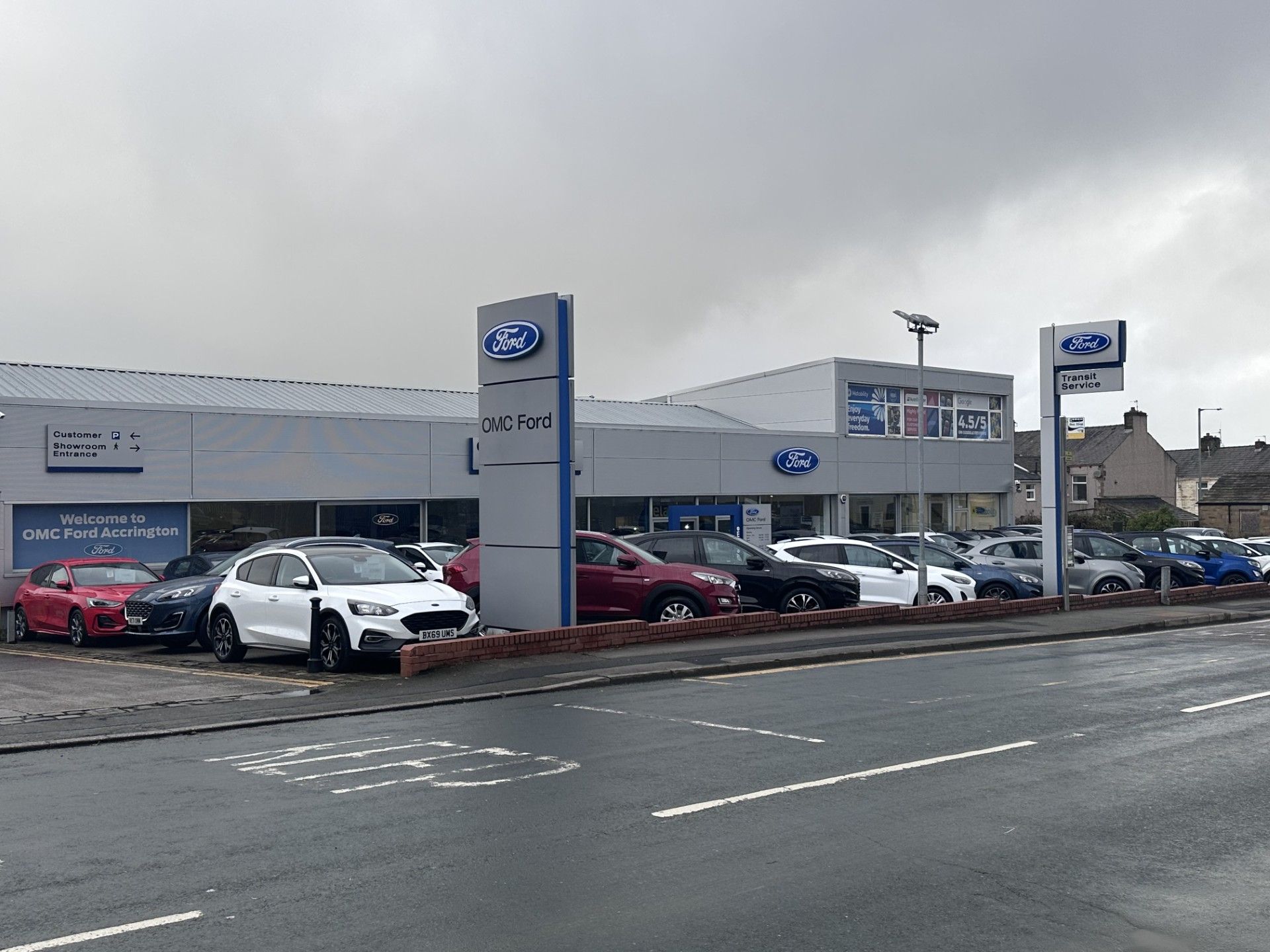 OMC Ford Accrington | Car dealership in Accrington | Autotrader