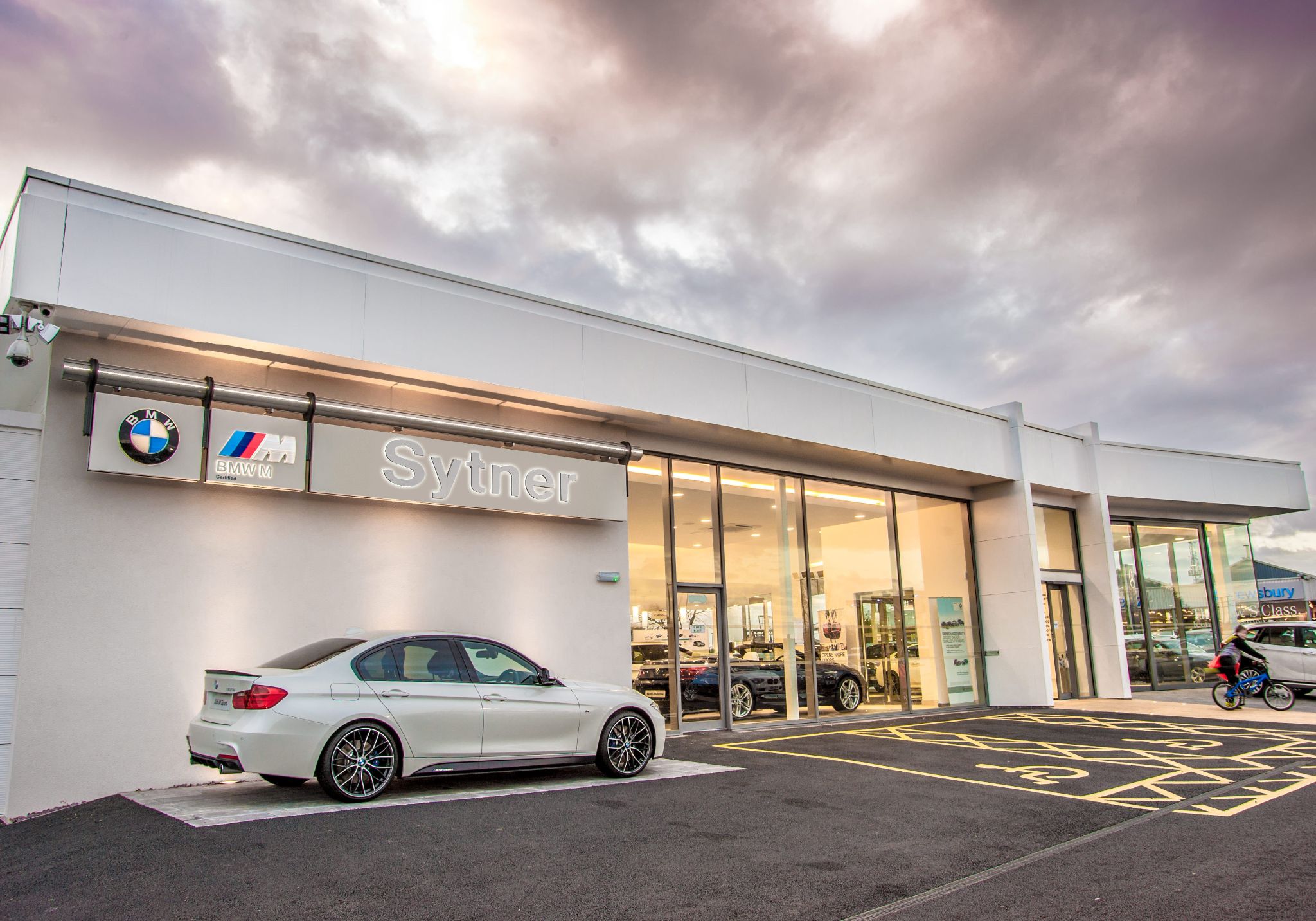 Sytner Shrewsbury BMW | Car dealership in Shrewsbury | Autotrader