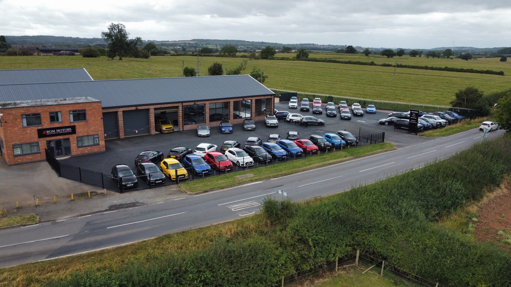 Rom Motors Ltd | Car dealership in Atherstone | Autotrader