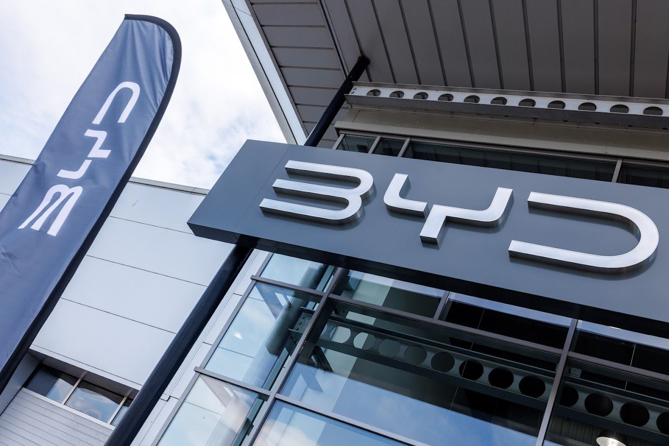 BYD Cardiff | Car dealership in Cardiff | Autotrader