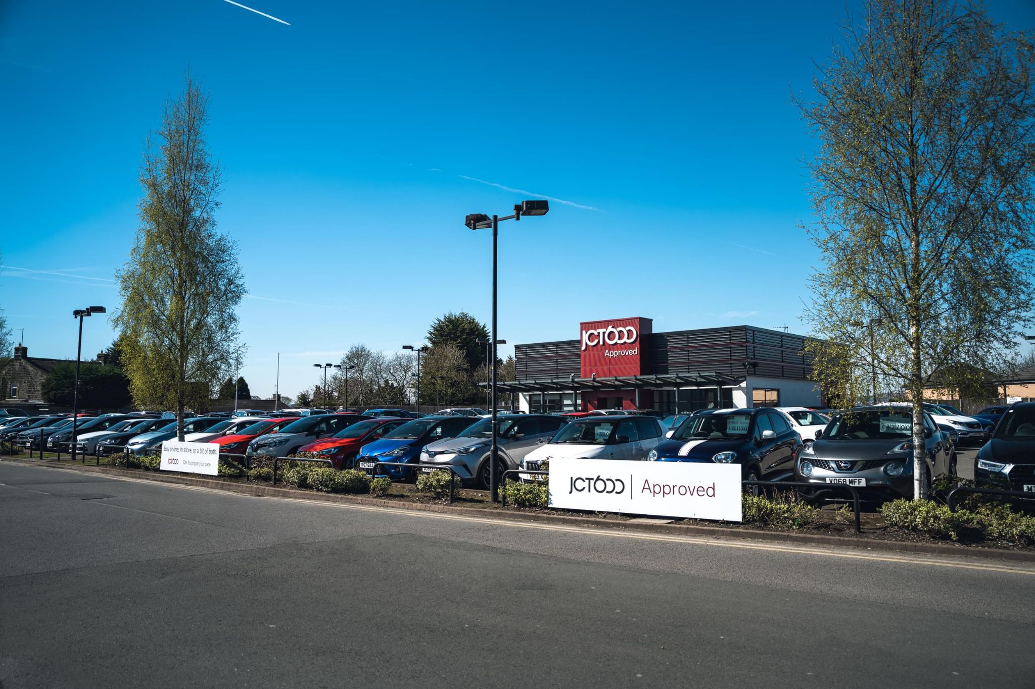 JCT600 Approved Leeds | Car dealership in Leeds | Autotrader