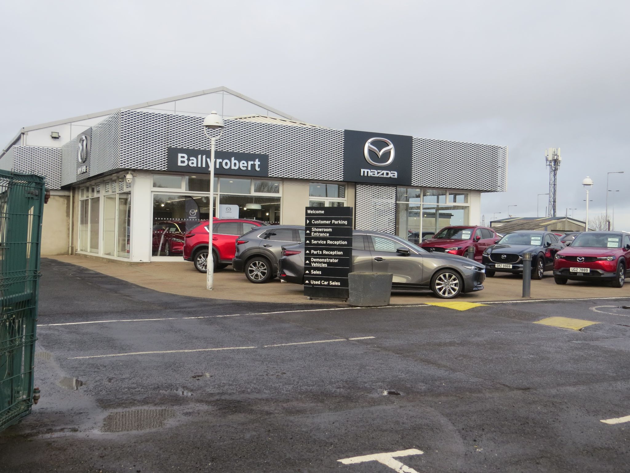 Ballyrobert Mallusk | Car dealership in Newtownabbey | Autotrader