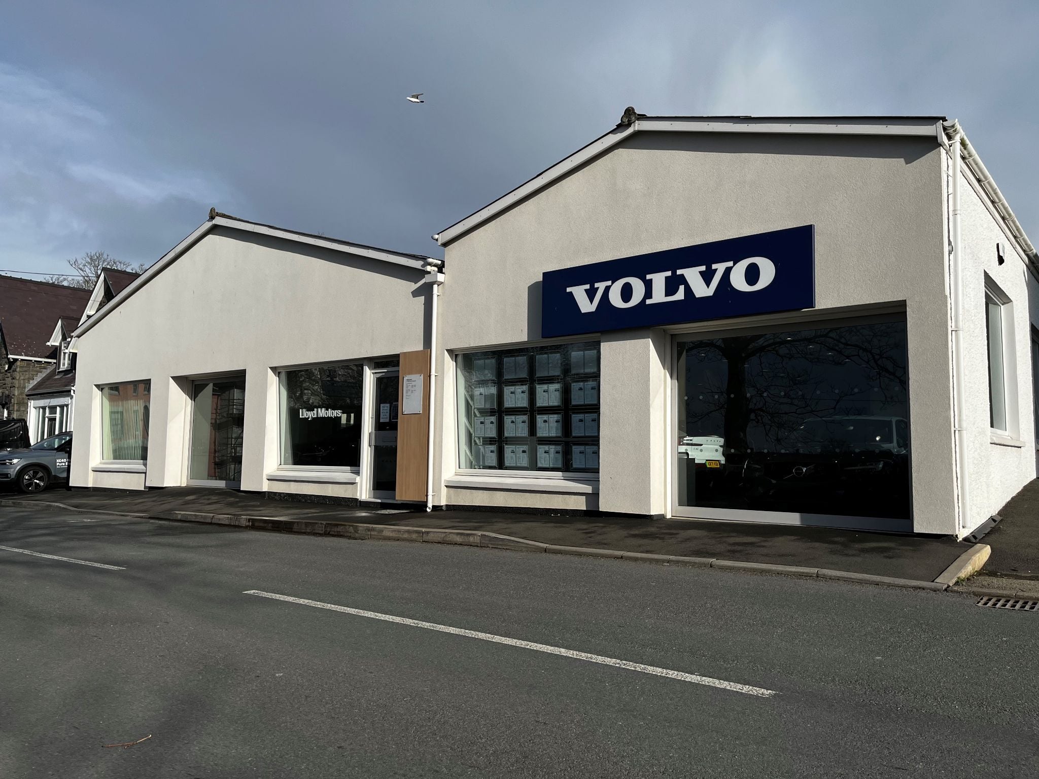 Lloyd Motors Aberaeron | Car dealership in Aberaeron | Autotrader