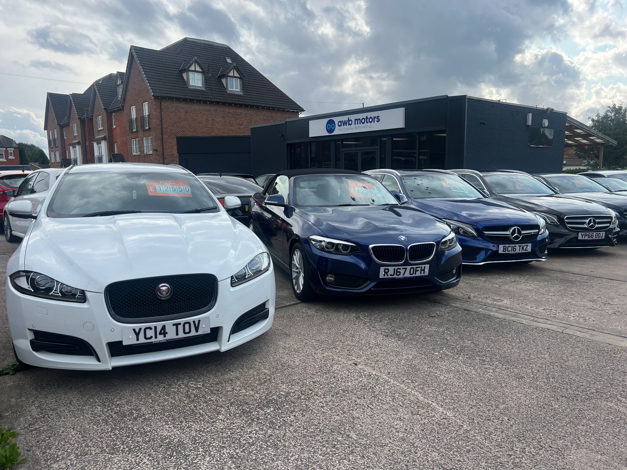 AWB Motors Ashton | Car dealership in Ashton-Under-Lyne | Autotrader