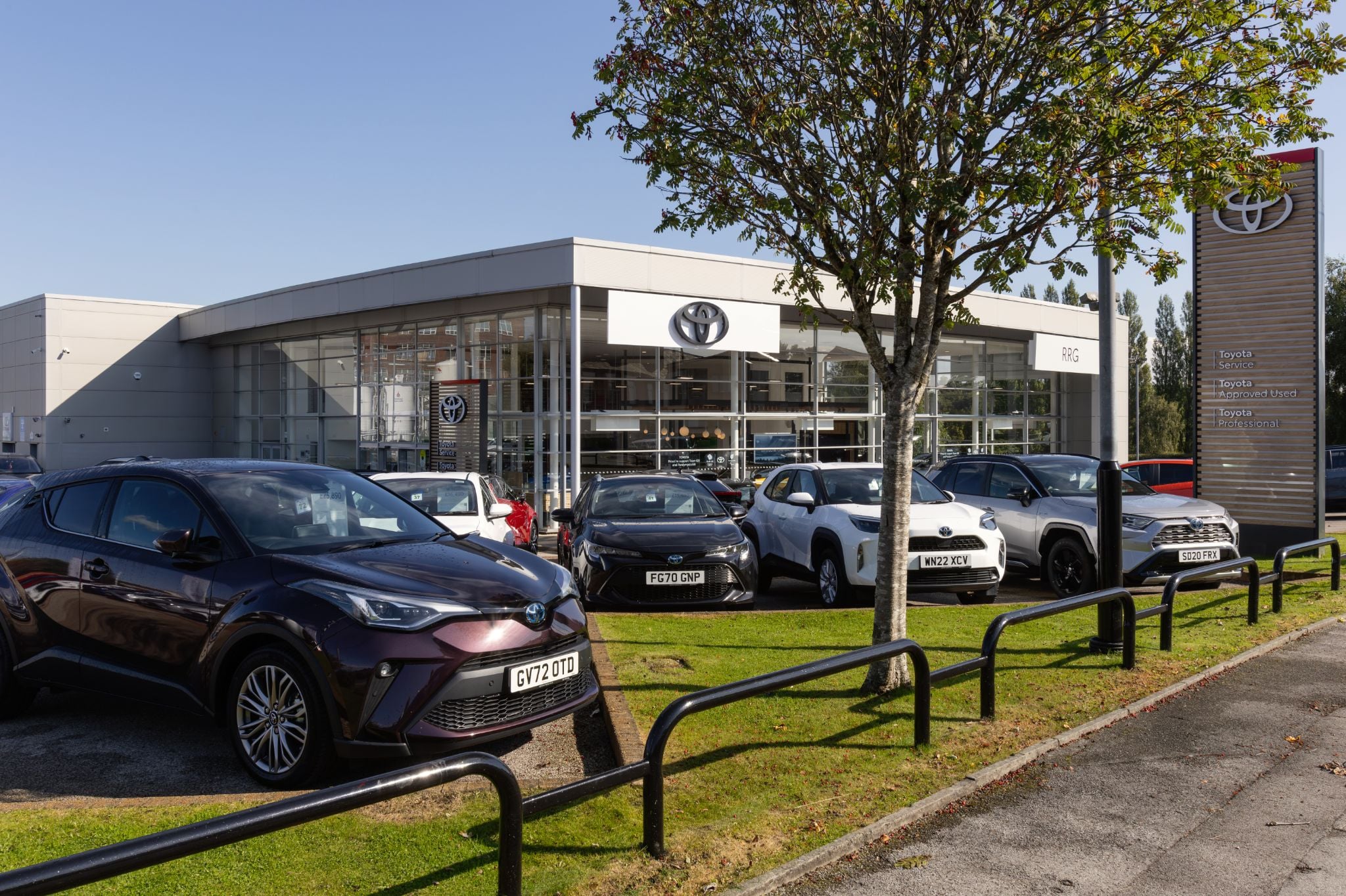 RRG Toyota Bolton | Car dealership in Bolton | AutoTrader