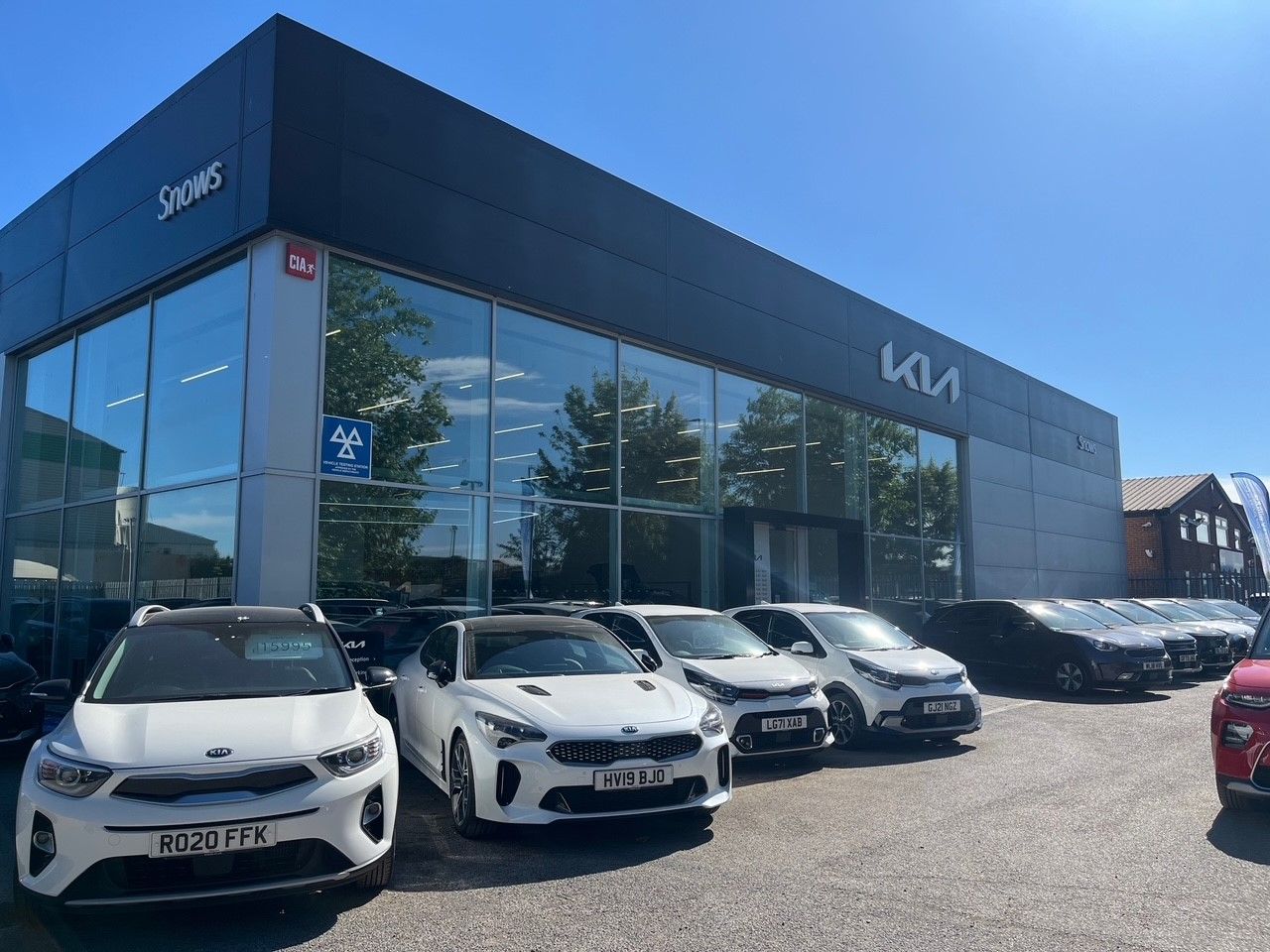 Snows Kia Guildford | Car dealership in Guildford | Autotrader