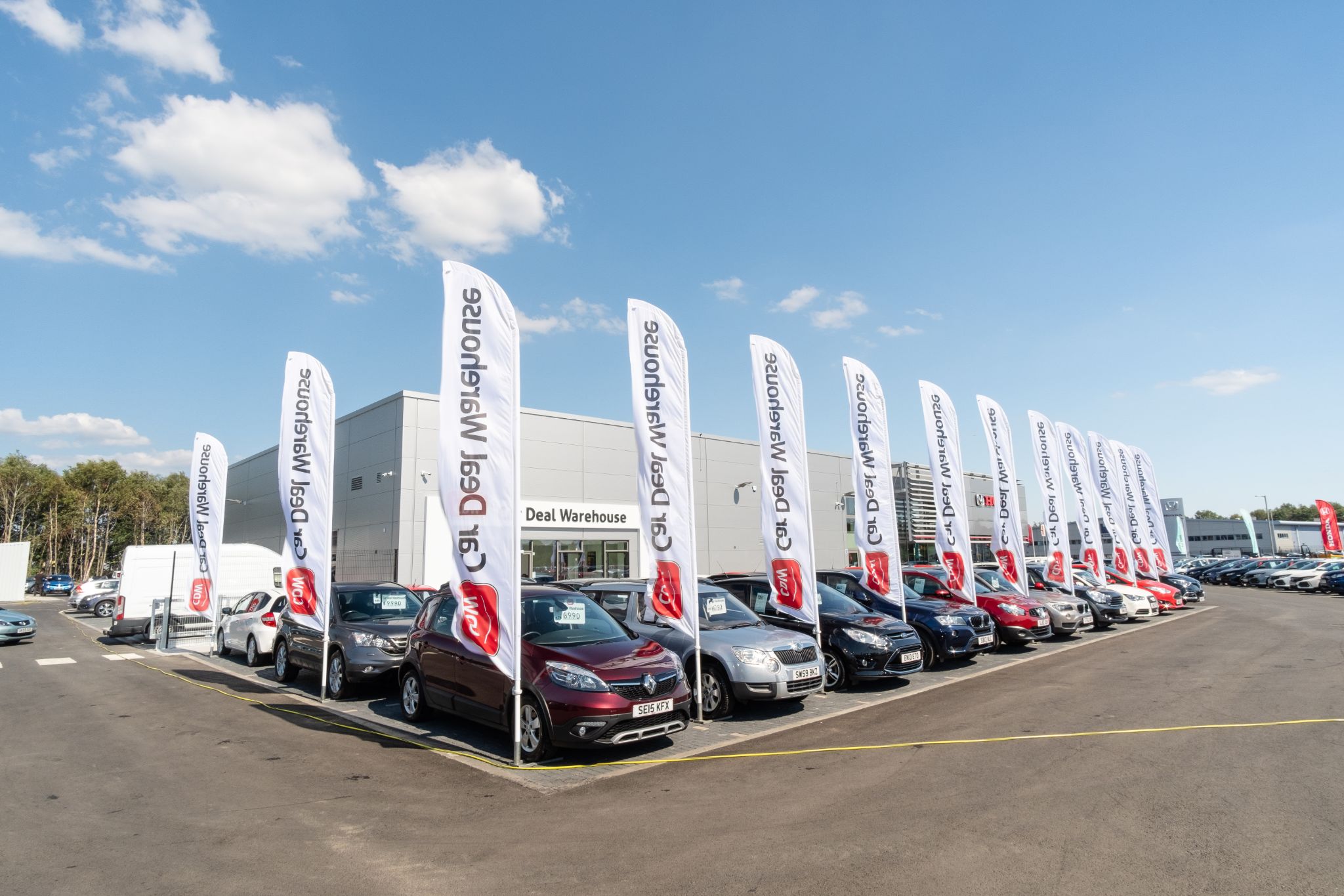 Car Deal Warehouse Stirling | Car dealership in Stirling | Autotrader
