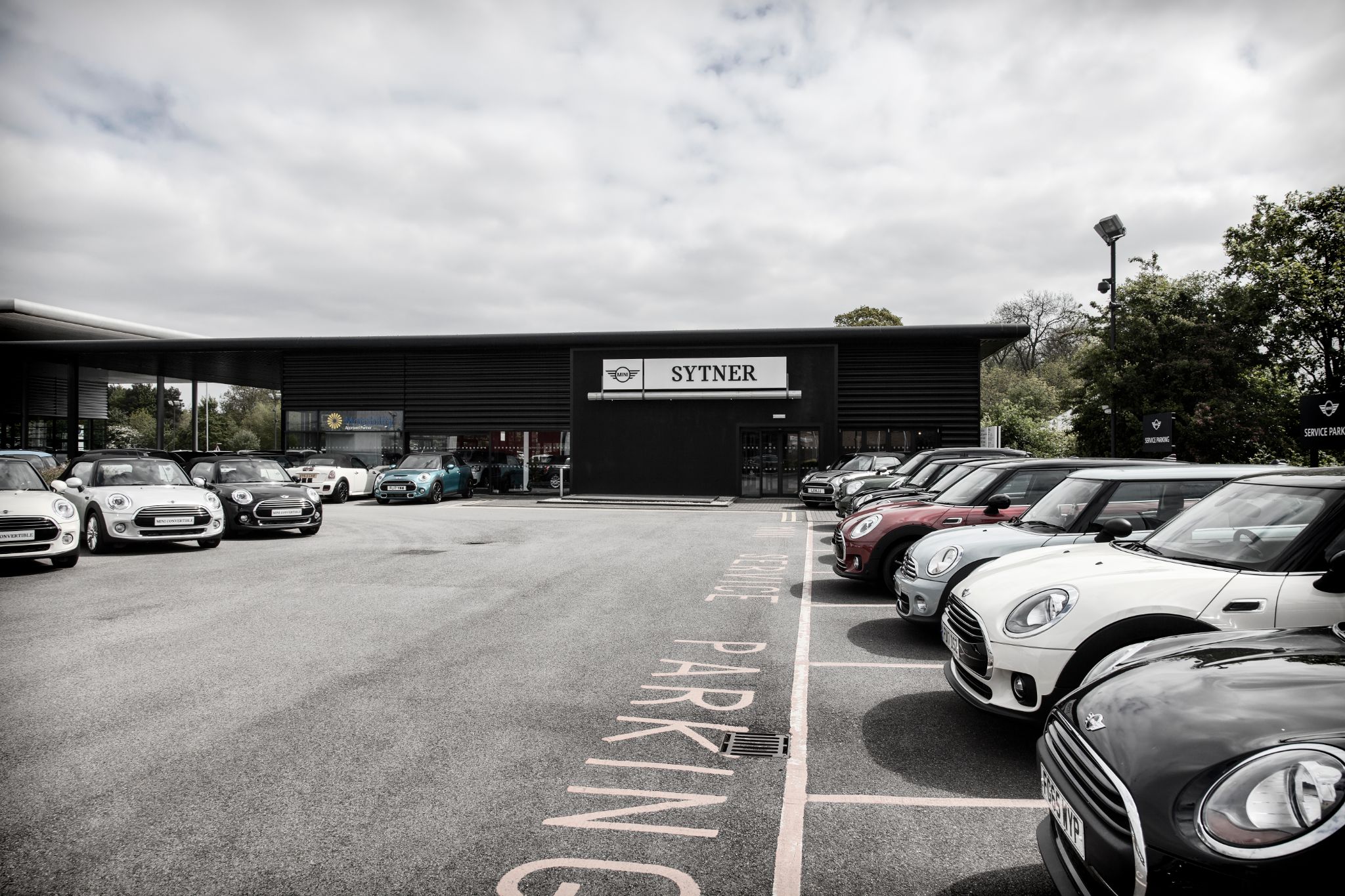 Sytner Leicester MINI | Car dealership in Leicester | Autotrader