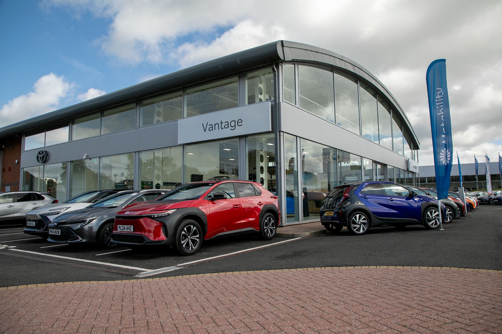 Vantage Toyota Blackburn | Car dealership in Blackburn | Autotrader