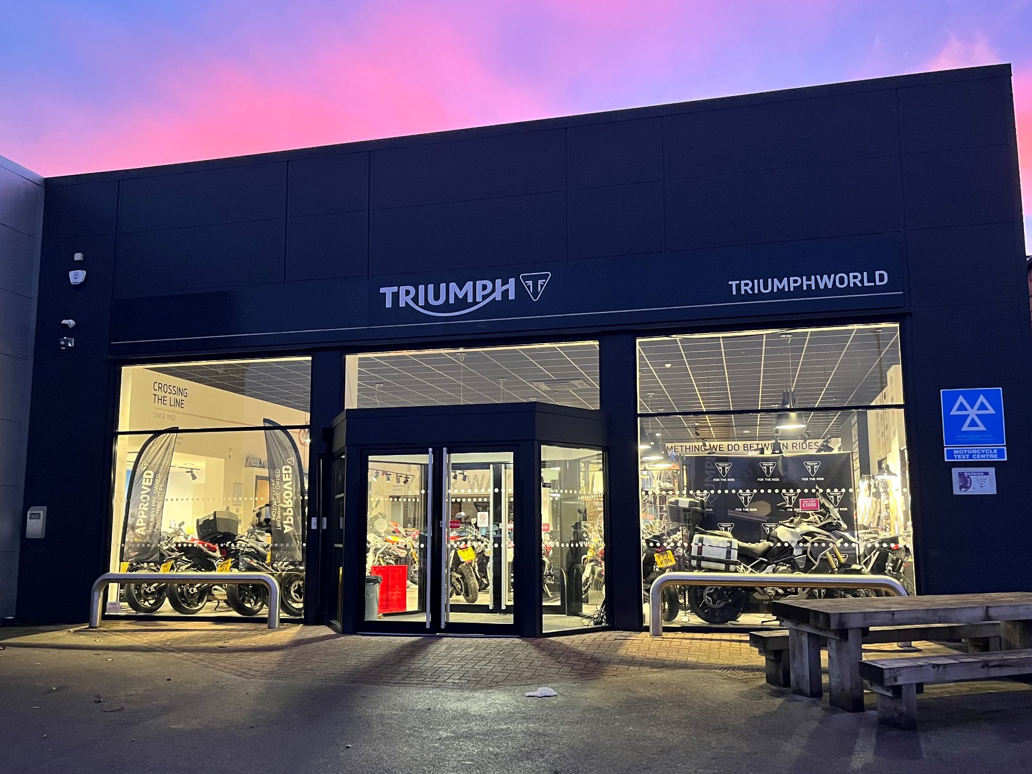 Triumph World | Bike dealership in Chesterfield | Autotrader