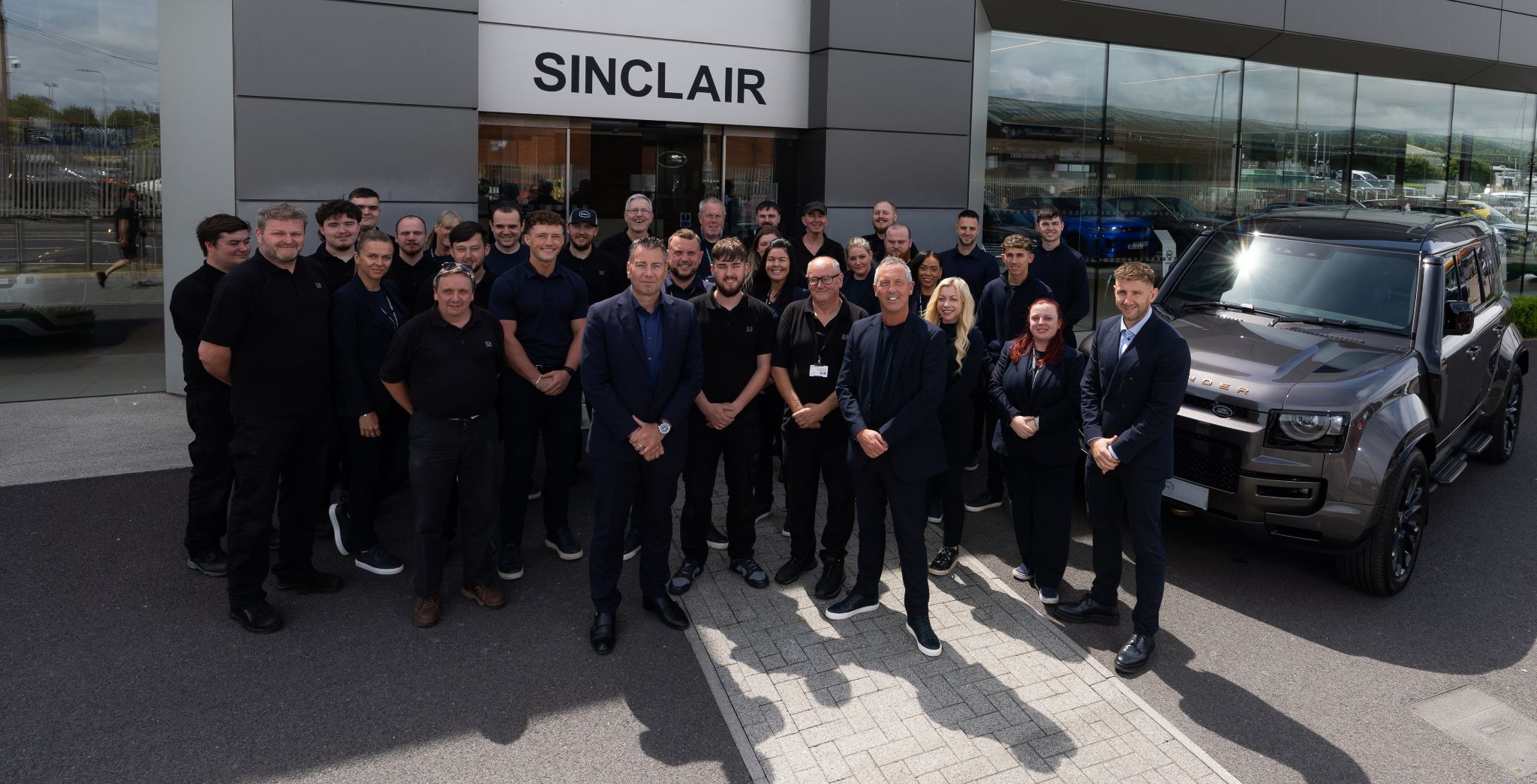 Sinclair Land Rover Cardiff | Car dealership in Cardiff | Autotrader