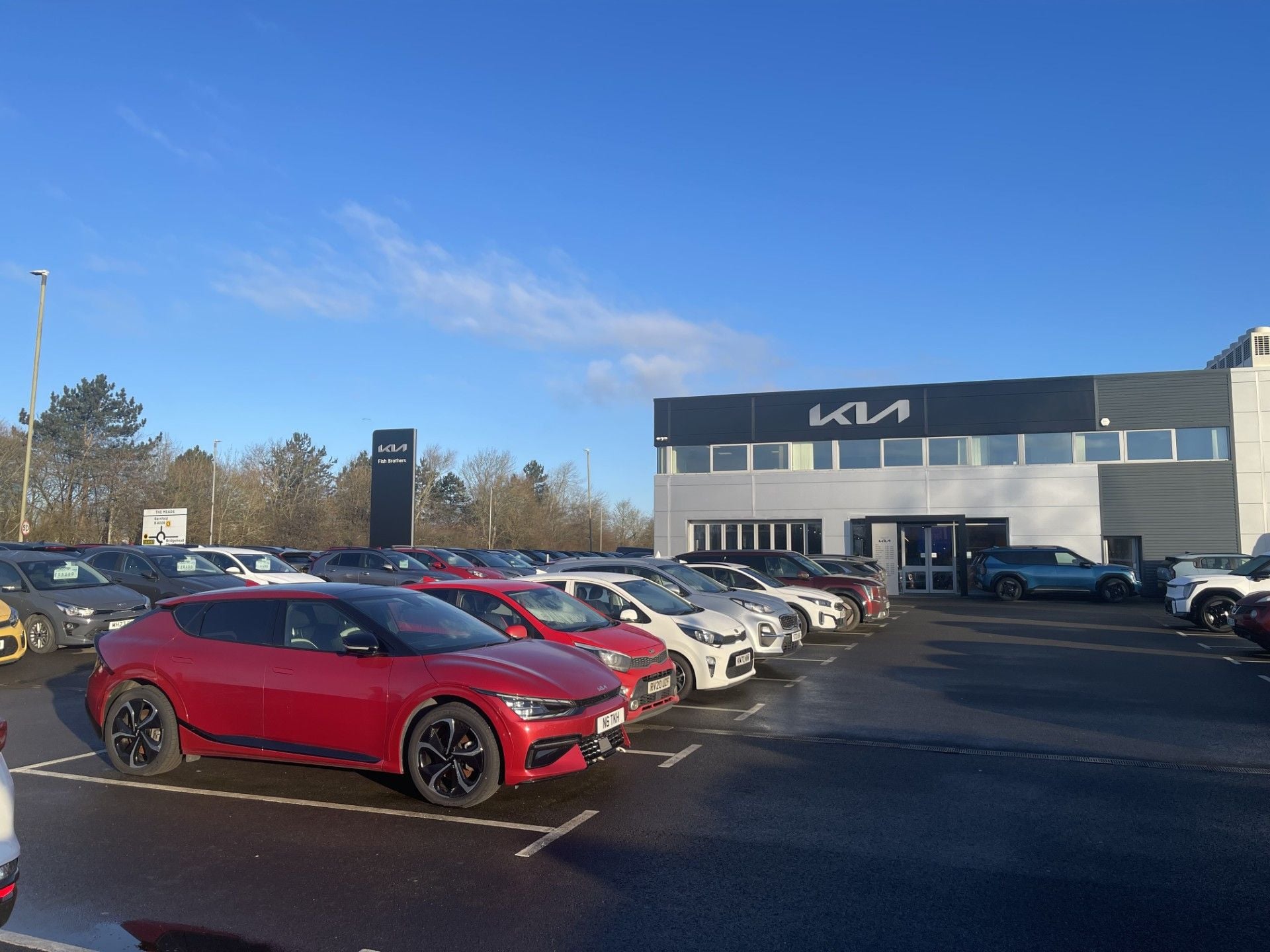 Fish Brothers Kia | Car dealership in Swindon | Autotrader