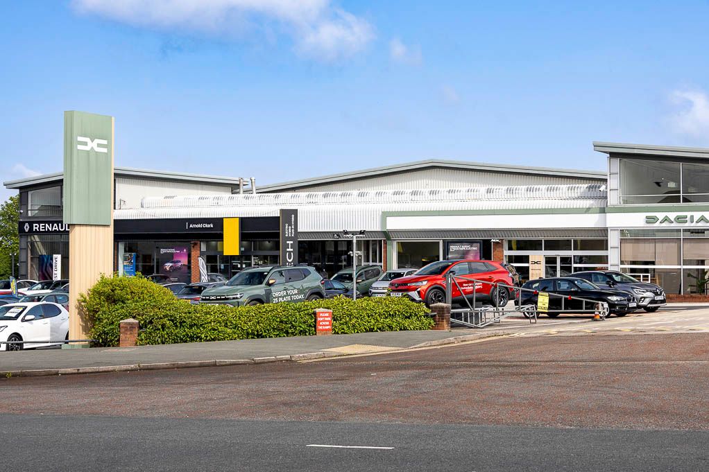 Wirral Renault / Dacia | Car dealership in Prenton | Autotrader