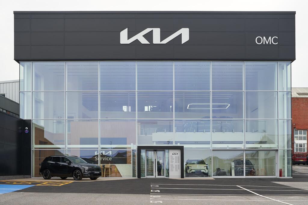 OMC Kia Oldham | Car dealership in Oldham | Autotrader