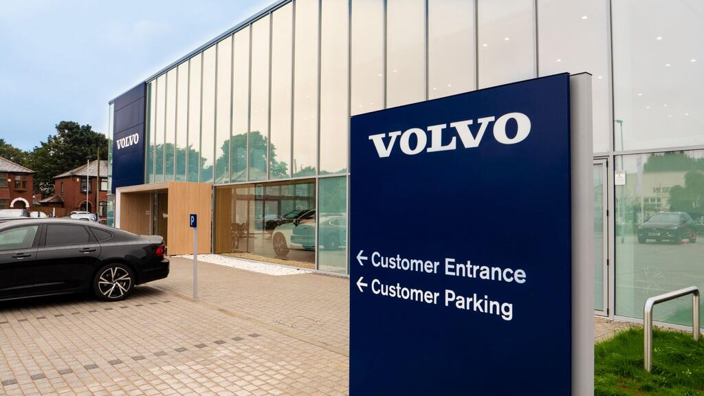 Volvo Cars Bolton | Car dealership in Bolton | Autotrader