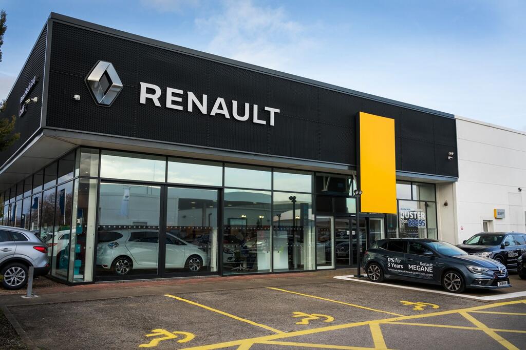 Renault Cardiff | Car dealership in Cardiff | AutoTrader