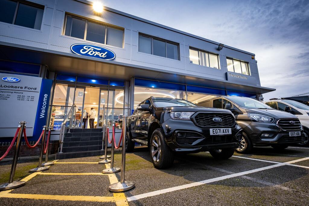 Lookers Ford Colchester Vans | Van dealership in Colchester | AutoTrader