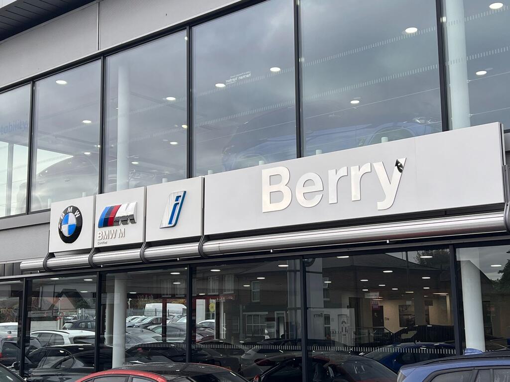 Berry Cobham BMW | Car dealership in Cobham | Autotrader