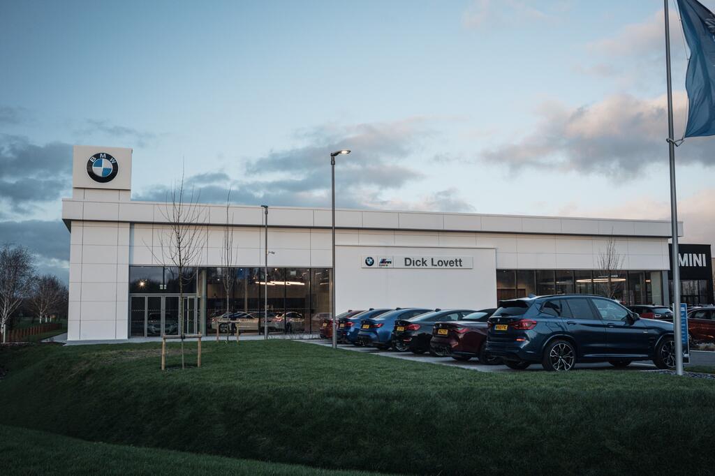 Dick Lovett BMW Melksham | Car dealership in Melksham | AutoTrader
