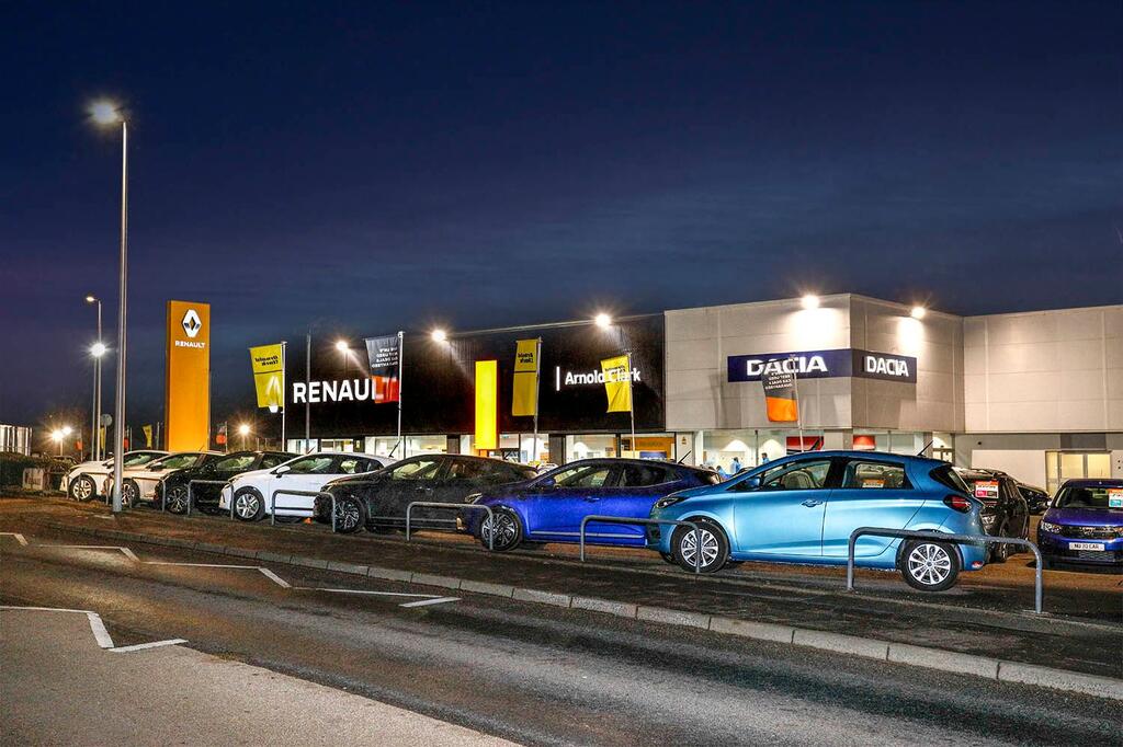 Arnold Clark Stirling Renault / Dacia / Hyundai / Vanstore | Car ...