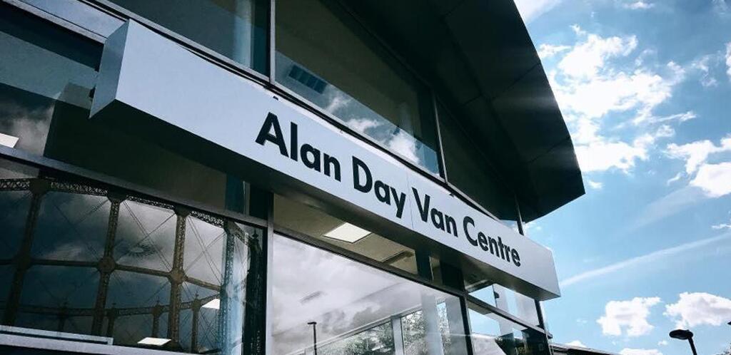 Alan Day (New Southgate) Commercials | Van dealership in London ...