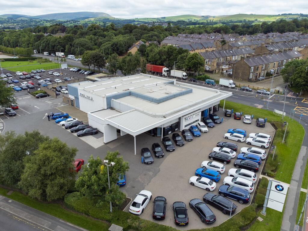 Lloyd Colne BMW | Car dealership in Colne | Autotrader