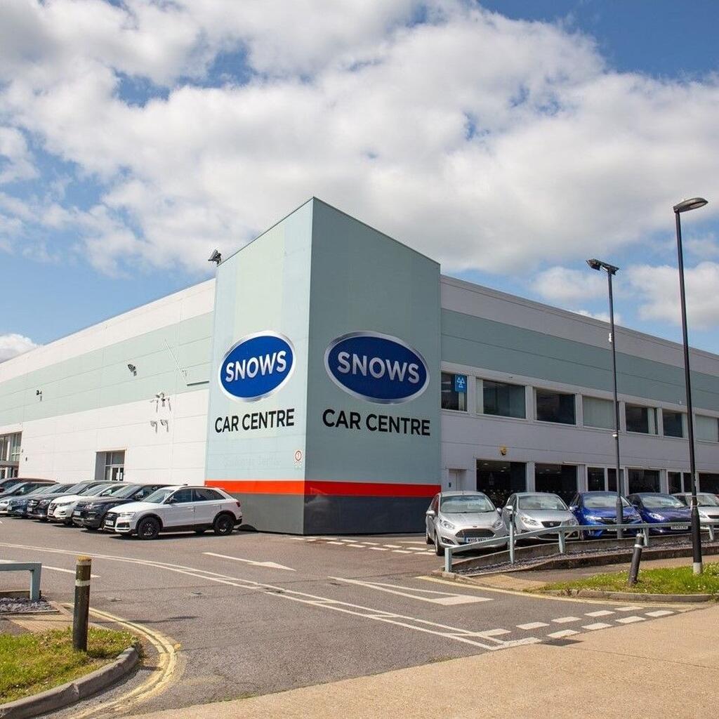Snows Car Centre Southampton | Car dealership in Southampton | AutoTrader