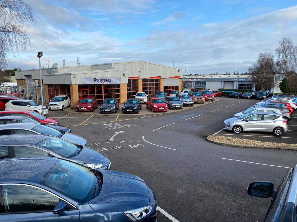 Progress Motor Group | Car dealership in Kettering | AutoTrader