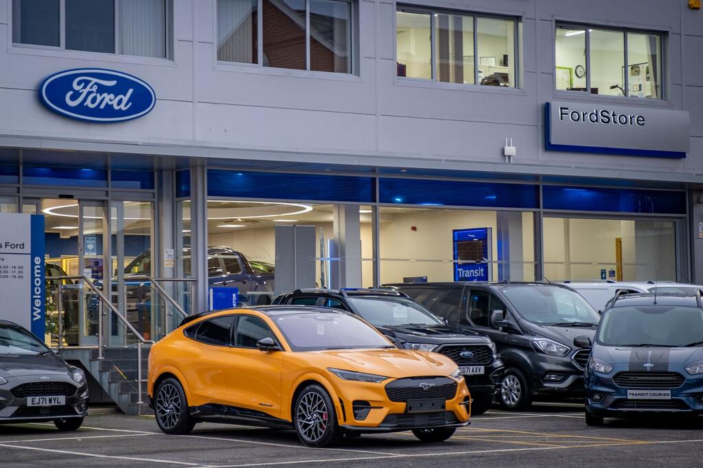 Lookers Ford Colchester | Car dealership in Colchester | Autotrader