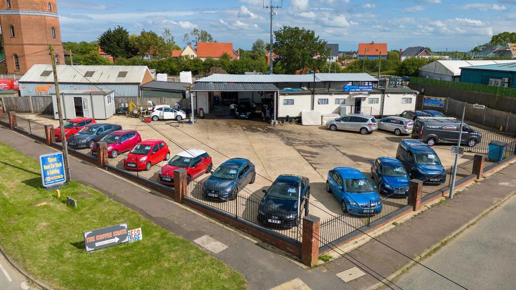 APEX VEHICLE SALES LTD | Car dealership in Colchester | Autotrader