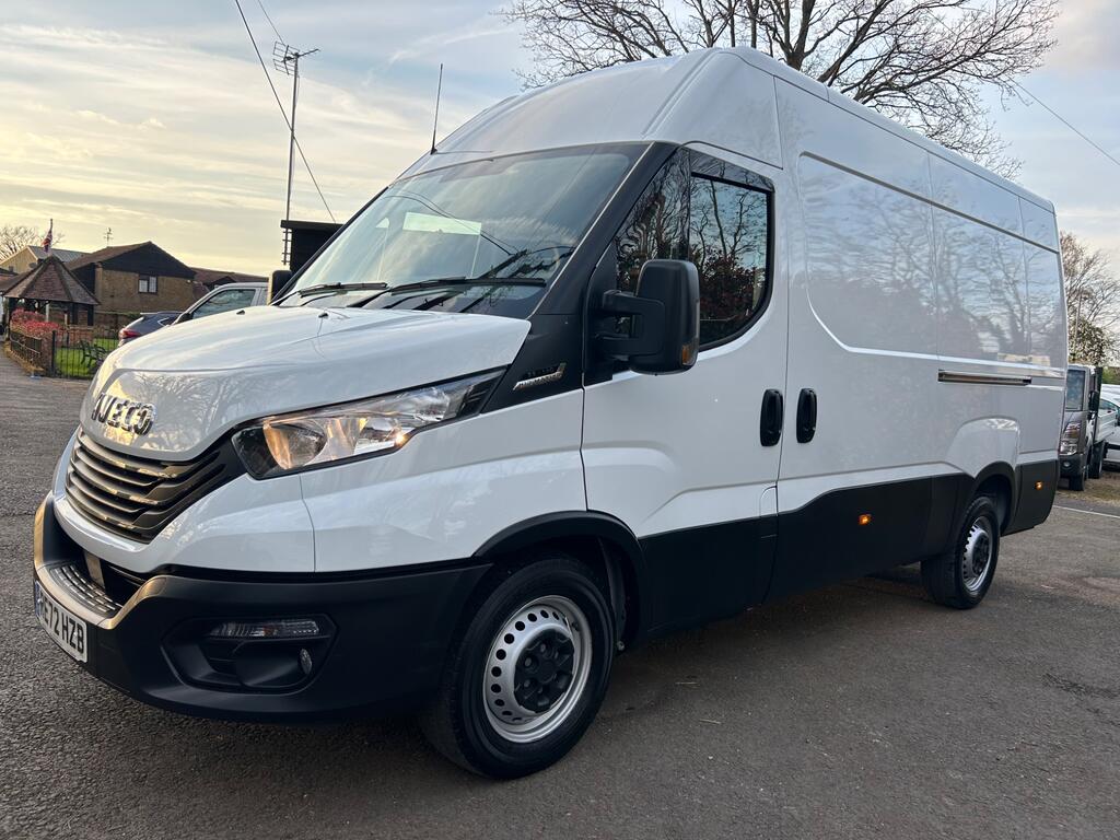 Middlesex & Surrey Commercials | Van dealership in Chertsey | Autotrader