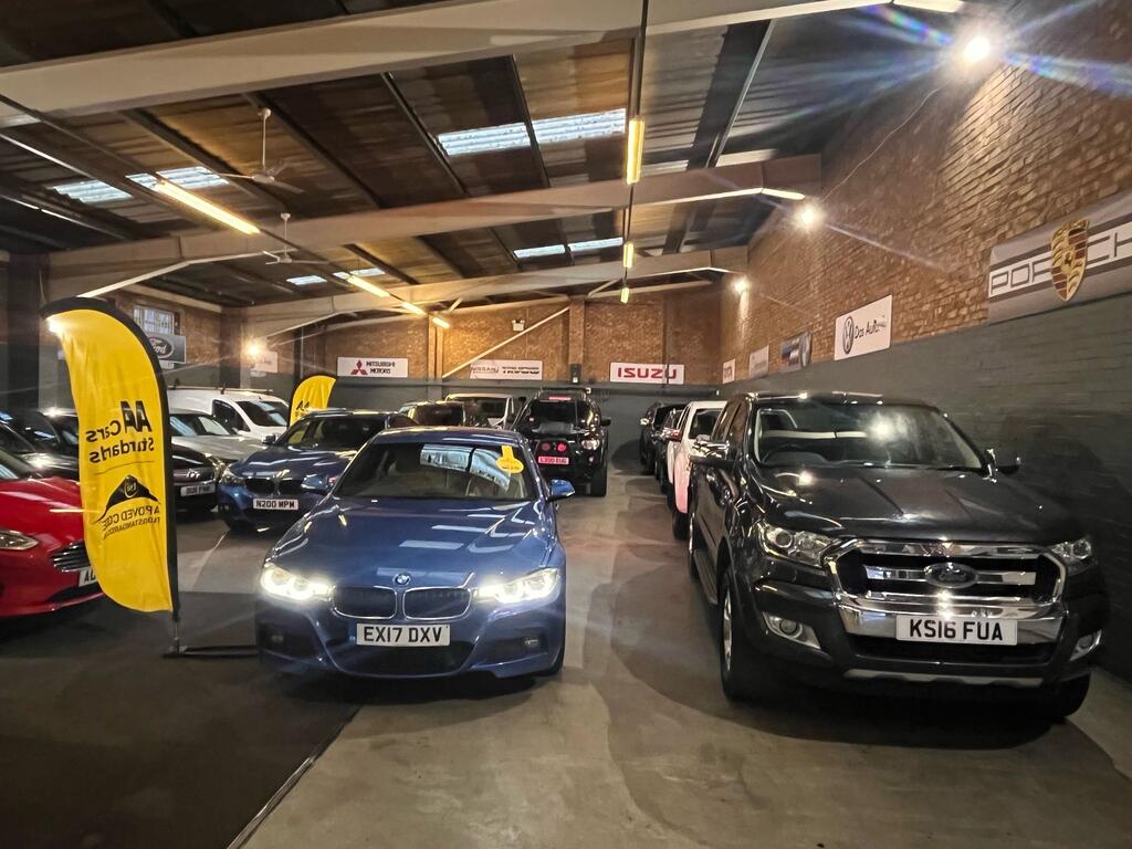 Select Cars | Car dealership in Luton | Autotrader