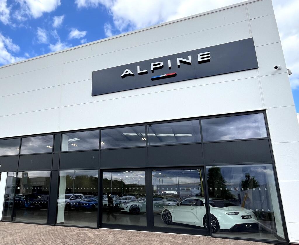 Alpine Store London | Car dealership in Brentford | Autotrader