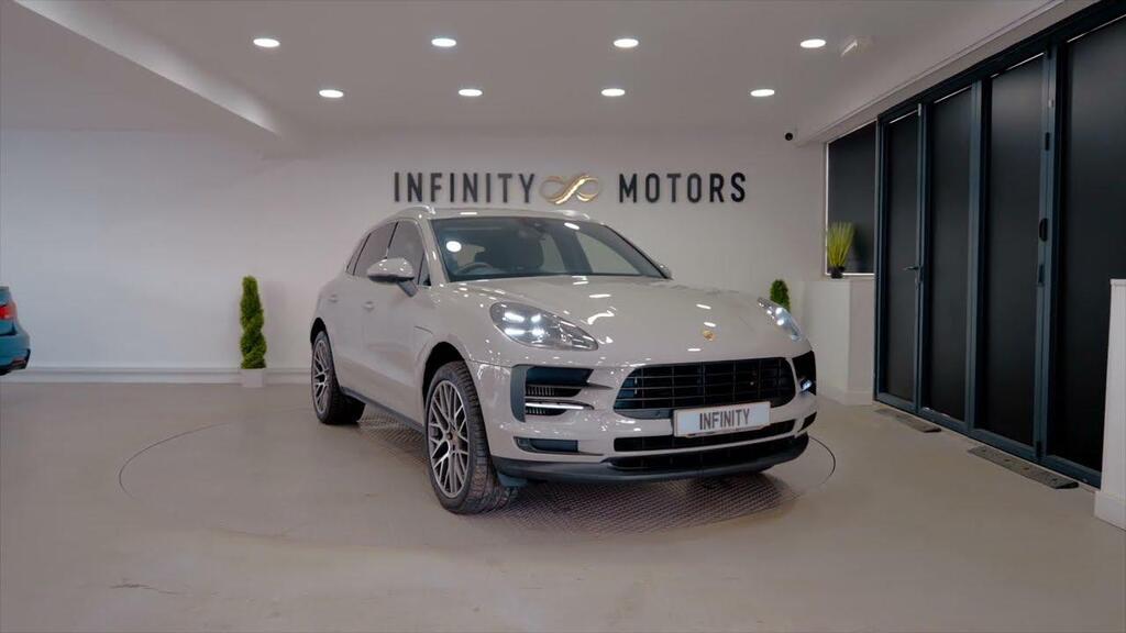 Infinity Motors Ltd | Car dealership in Swindon | Autotrader