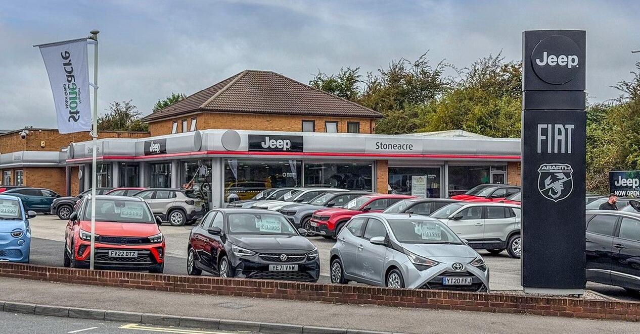 Stoneacre Chesterfield Fiat/Jeep | Car dealership in Chesterfield ...