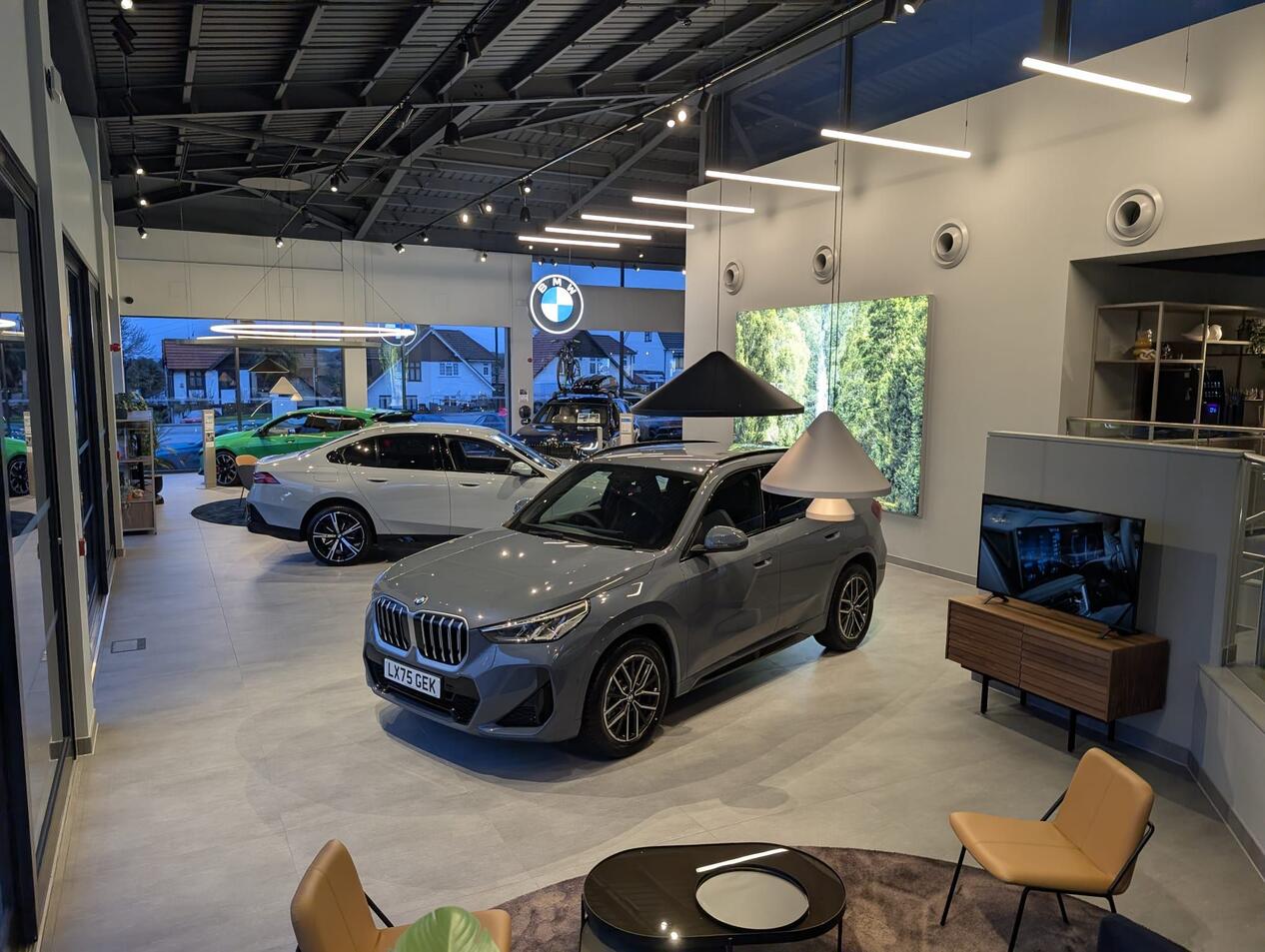 Hedin Automotive Ruxley BMW | Car dealership in Sidcup | Autotrader