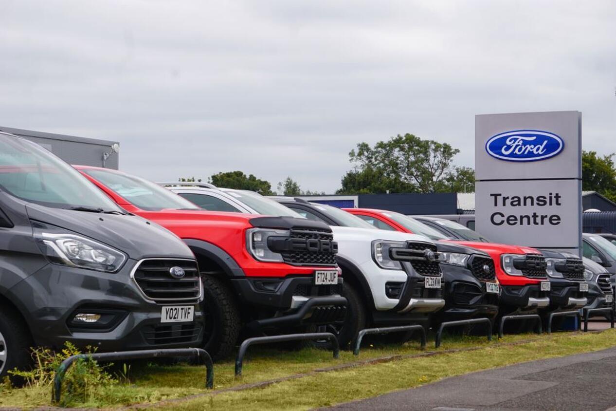 Evans Halshaw Ford Transit Centre Lincoln | Van dealership in Lincoln ...