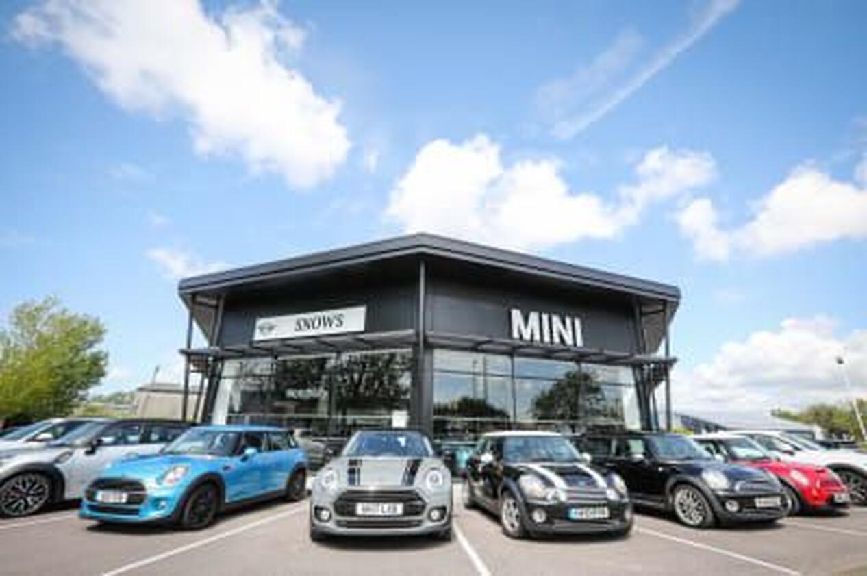 Snows MINI Portsmouth | Car dealership in Portsmouth | Autotrader