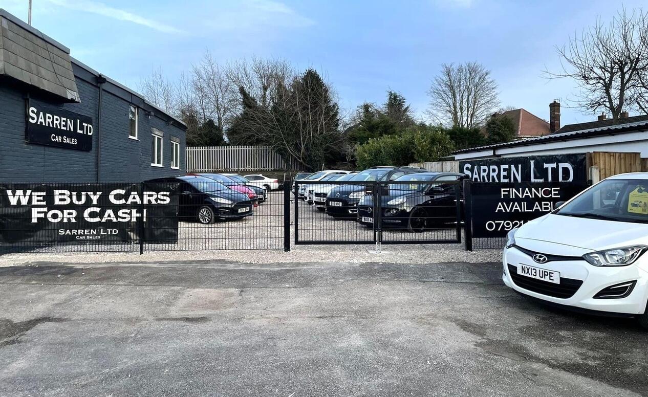 Sarren Ltd | Car dealership in Chesterfield | AutoTrader