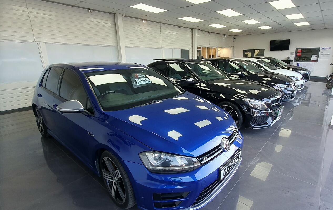 Affordable Premium Cars Ltd | Car dealership in Leeds | Autotrader