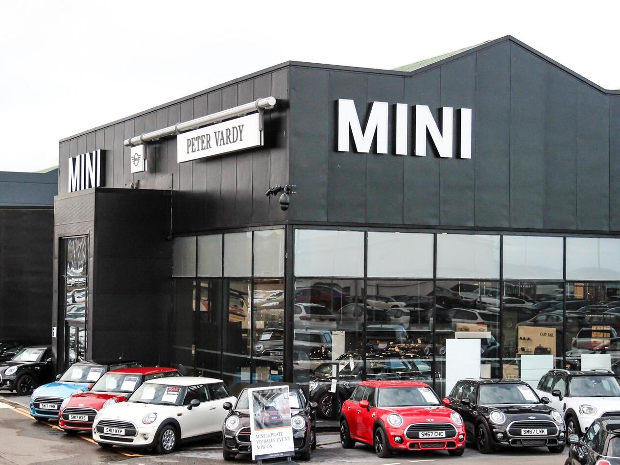 Peter Vardy Mini Edinburgh | Car dealership in Edinburgh | AutoTrader
