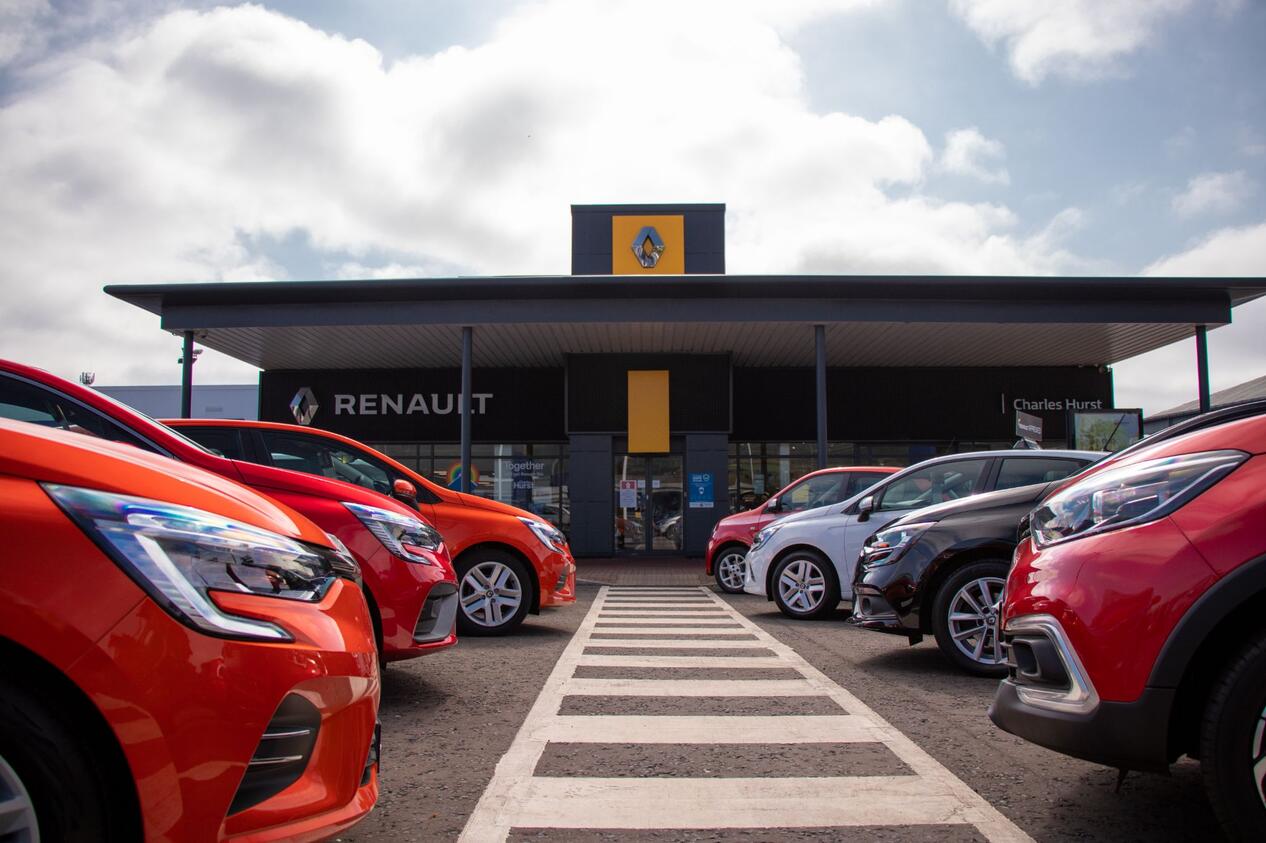 Charles Hurst Renault Belfast | Car dealership in Belfast | Autotrader