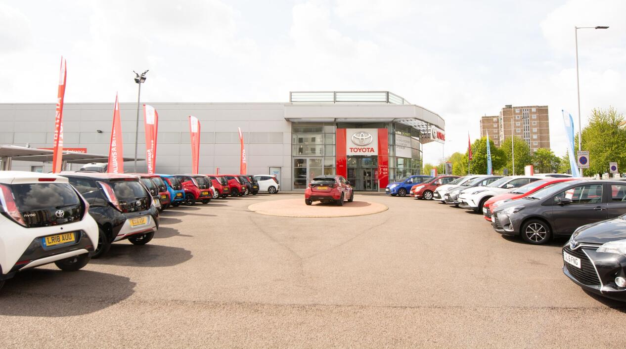 Jemca Toyota Enfield | Car dealership in Enfield | AutoTrader