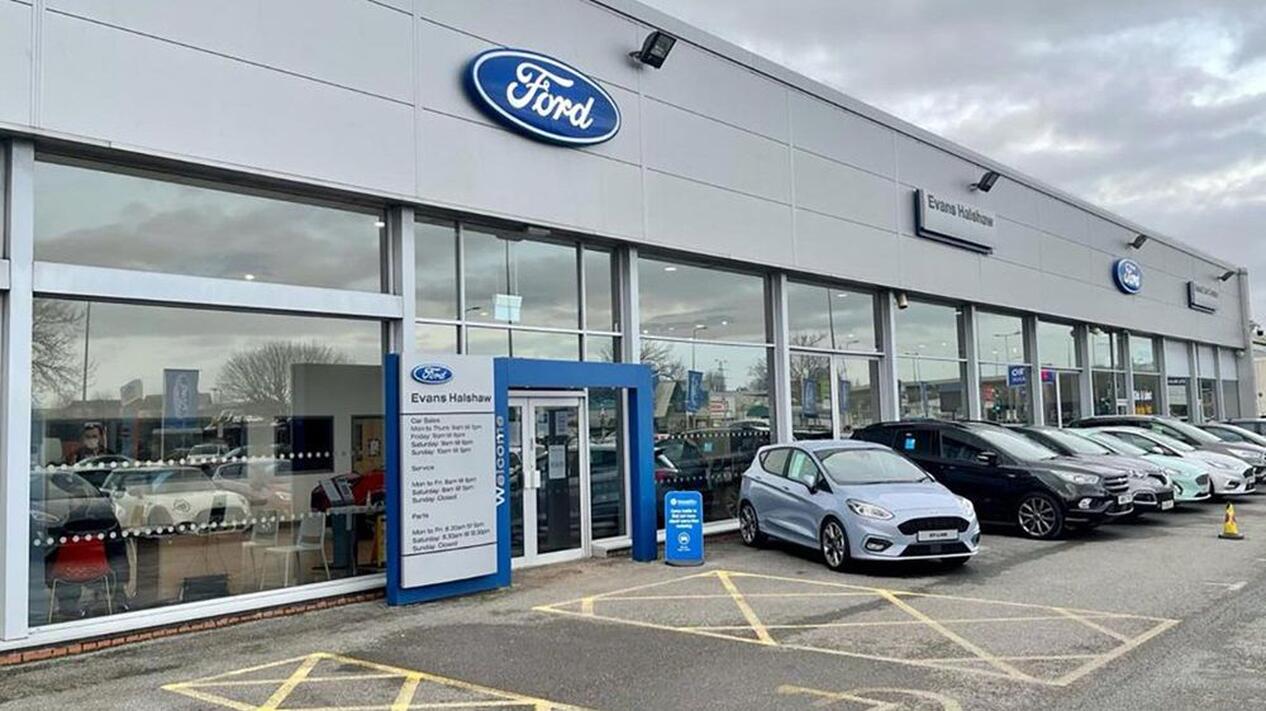 Evans Halshaw Ford Cardiff | Car dealership in Cardiff | AutoTrader