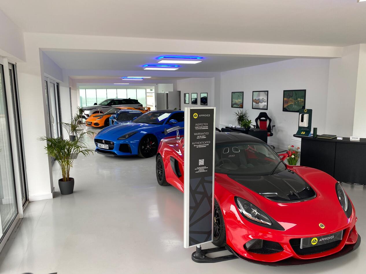 Central Lotus | Car dealership in Nottingham | Autotrader
