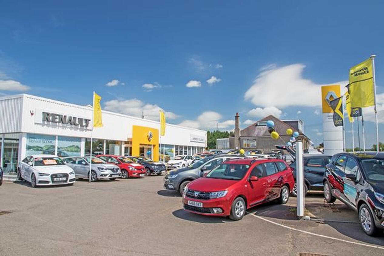 Arnold Clark Renault/Dacia (Dumfries) | Car dealership in Dumfries ...