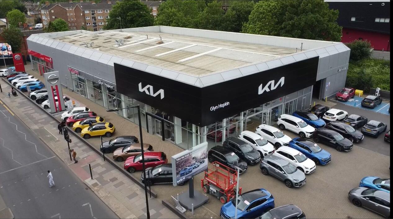 Glyn Hopkin Kia East London | Car dealership in Manor Park | AutoTrader