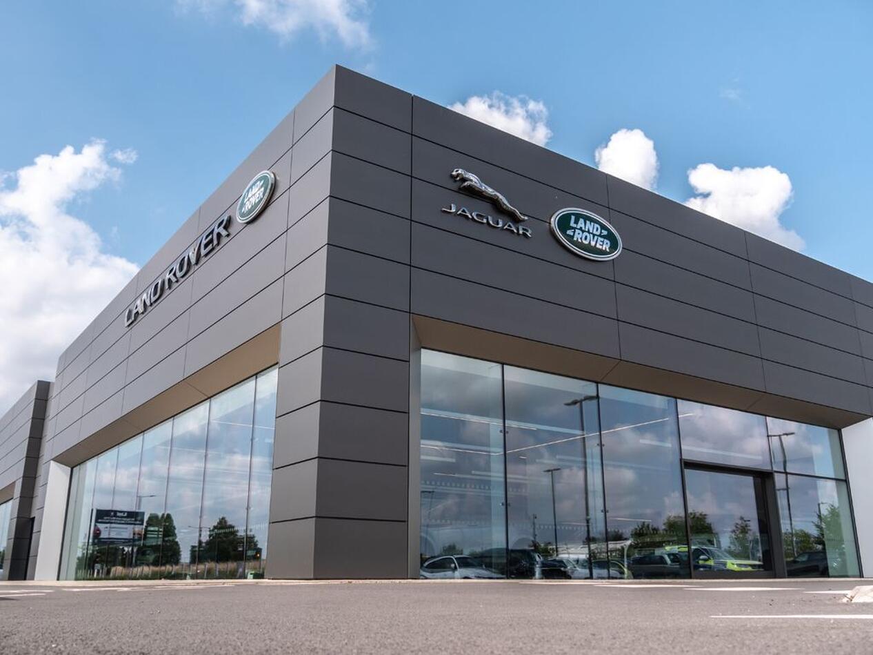 Lloyd Land Rover York | Car dealership in York | Autotrader